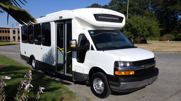 2015 Chevrolet Express G4500 Duramax 17 Passenger Bus Diesel Dually ...