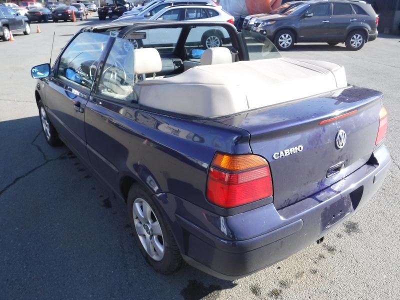2002 Volkswagen Cabrio GLX Convertible | Repo.com