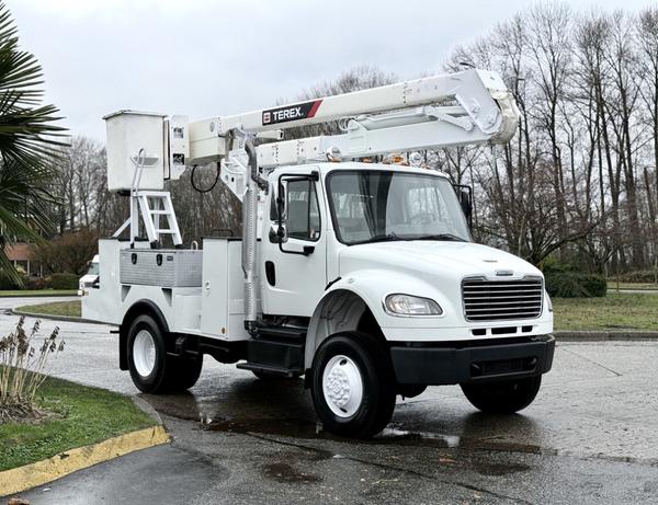 2013 Freightliner M2 106 4x4 Terex Bucket Truck – 40 ft Hi-Ranger HR40M ...