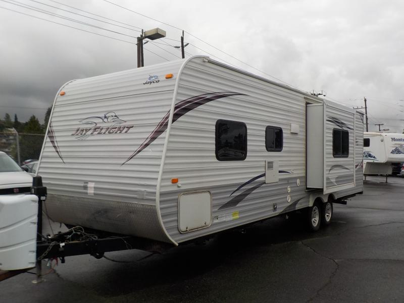 2013 Jayco Jayflight 28 BHS 28 Foot Travel Trailer W/ slide out | Repo.com