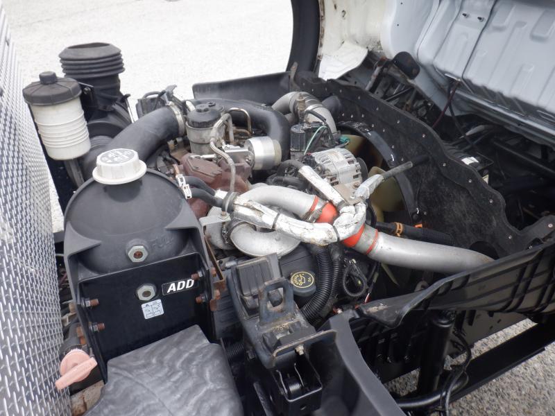 2006 Ford LCF 550 Flat Deck 14.5 foot Dually 2WD Diesel | Repo.com