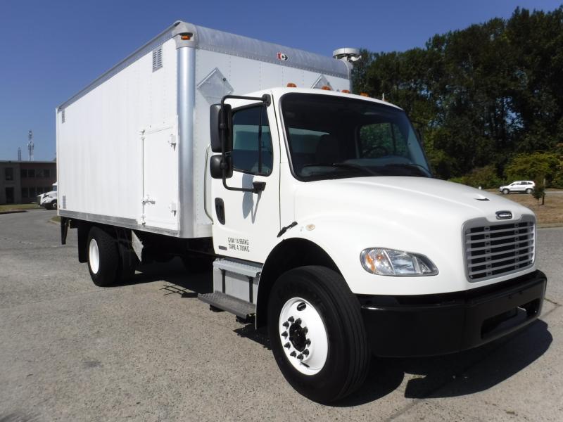 2010 Freightliner M2 106 20 Foot Cube Van Diesel with Air Brakes and ...