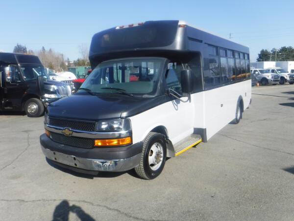 2016 Chevrolet Express G4500 21 Passenger Bus With Wheelchair ...
