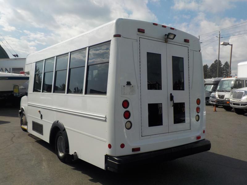 2009 GMC Savana G3500 13 Passenger Bus Diesel with Seatbelts and ...