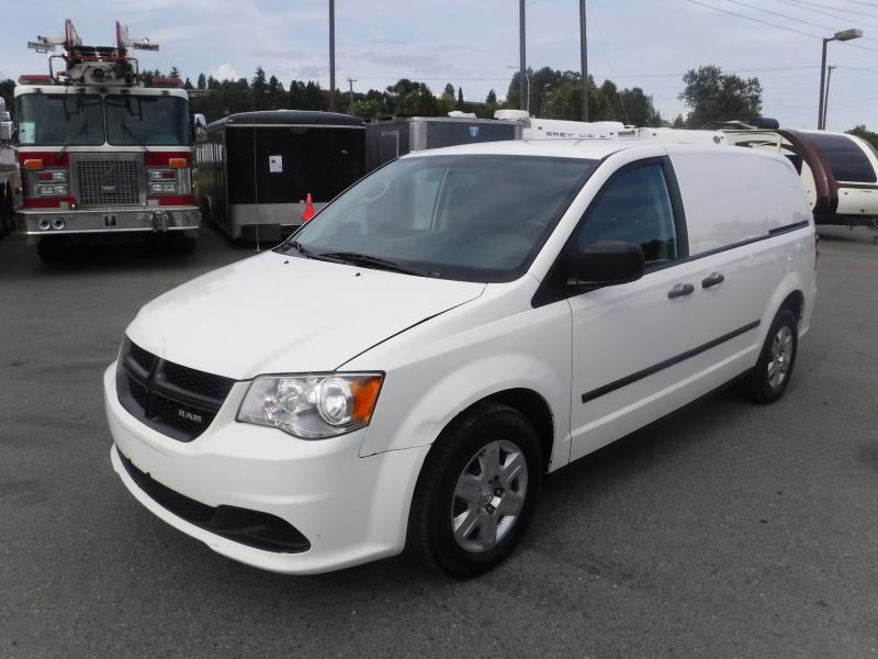 2013 Dodge Caravan RAM Cargo Van with Rear Shelving | Repo.com
