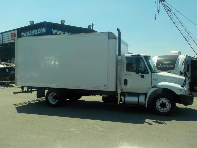 2011 International 4300 Durastar 16 Foot Cube Van Dually Diesel | Repo.com