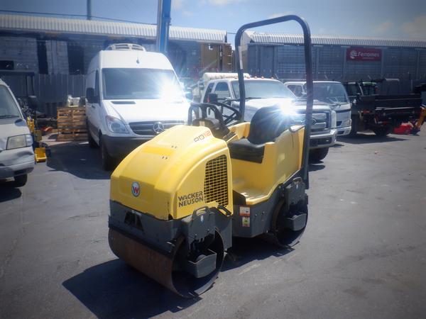 2016 Wacker Neuson RD 12 Tandem Vibratory Double Drum Roller | Repo.com