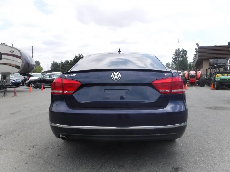 2013 Volkswagen Passat 2.0L TDI SE AT Diesel | Repo.com