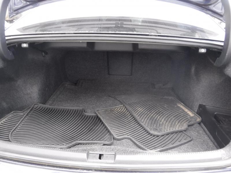 Repo.com | 2013 Volkswagen Passat 2.0L TDI SE AT Diesel