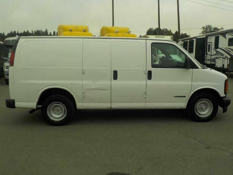 2000 Chevrolet Express 2500 Cargo Van | Repo.com