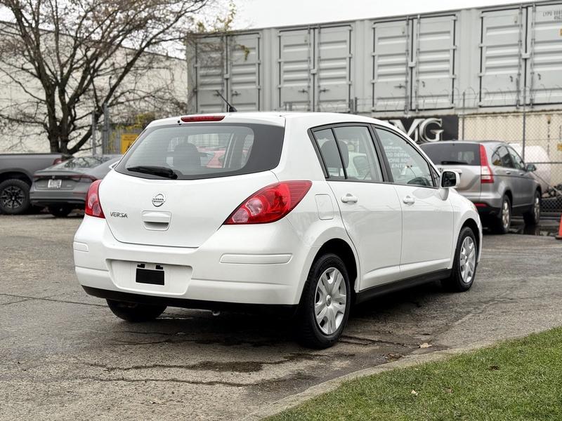 2012 Nissan Versa S Hatchback FWD | Repo.com