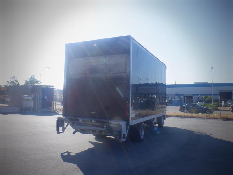 2013 Mitsubishi Fuso FE160 18 Foot Dually Cube Van With Power Tailgate ...