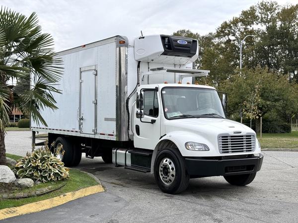 2018 Freightliner M2 106 22 Foot Cummins Reefer Cube Van | Repo.com