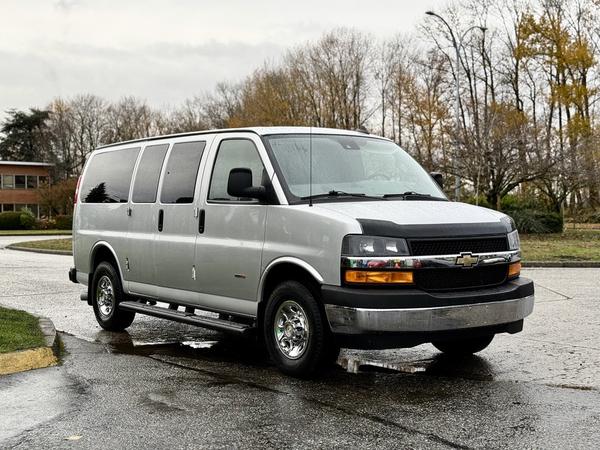 2021 Chevrolet Express 3500 LT Duramax Diesel 12-Passenger Van | Repo.com