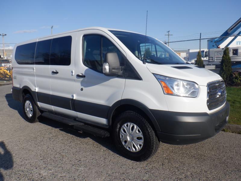 2017 Ford Transit XLT 150 4x4 Wagon Low Roof 8 Passenger 130-inch ...