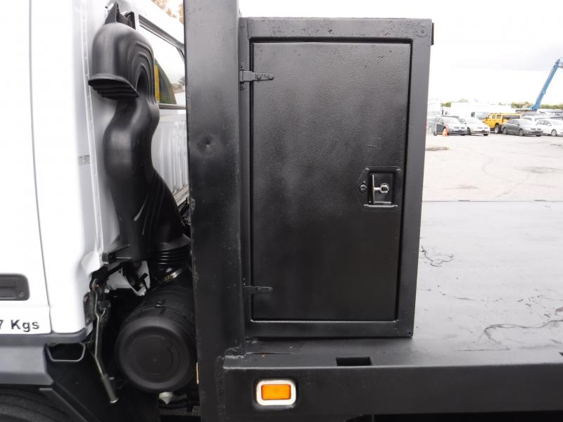 2006 Ford LCF 450 14 Foot Flat Deck Regular Cab Dually 2WD Diesel ...