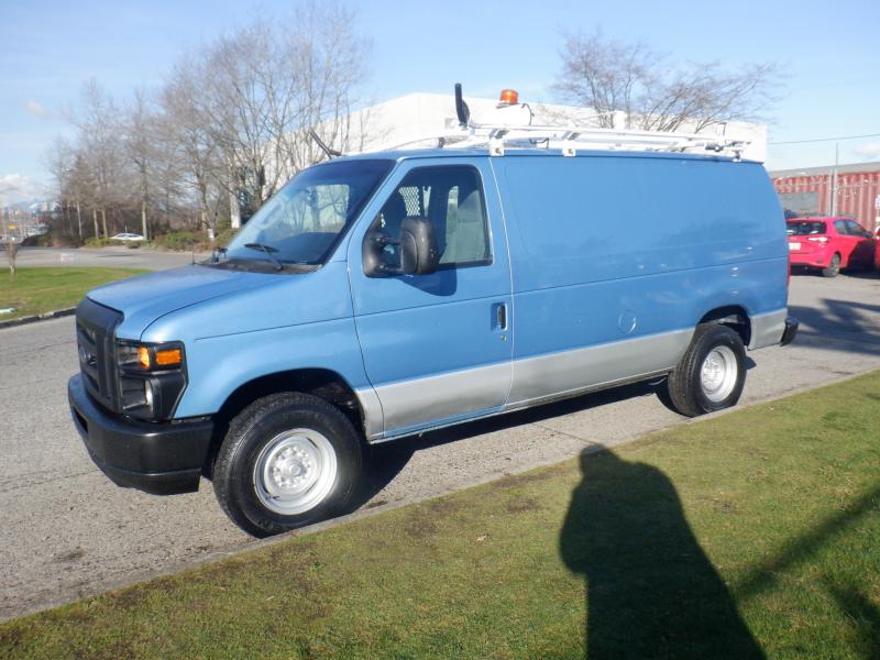 2009 Ford Econoline E-250 Cargo Van Ladder Rack Rear Shelving | Repo.com