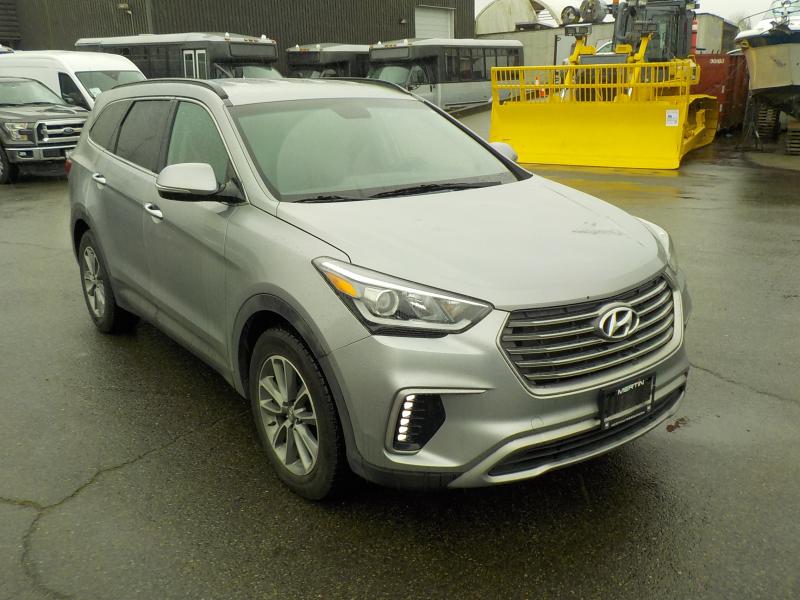 2017 Hyundai Santa Fe XL AWD 7-Passenger with Third Row Seating | Repo.com