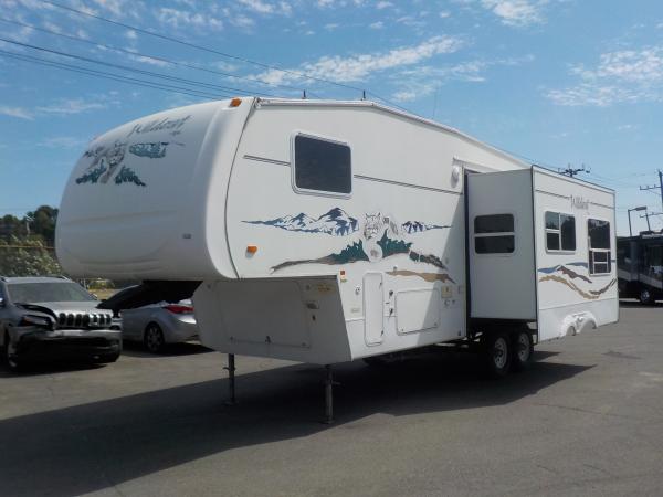 2005 Forest River Wildcat 30 Foot 5th Wheel Travel Trailer 1 Slide Out ...