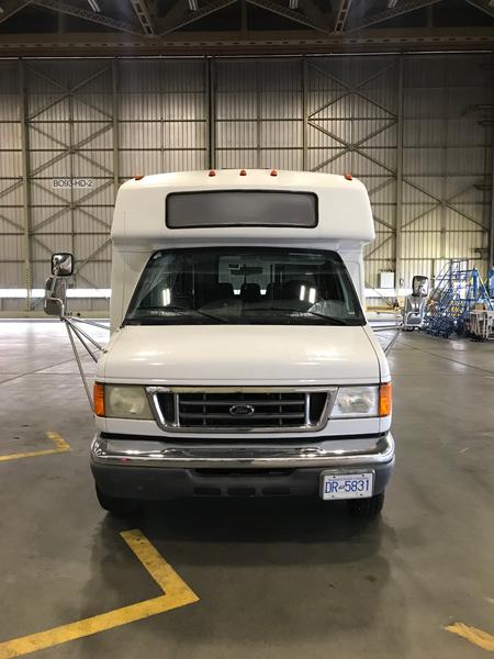 2004 Ford Econoline Super Duty E-450 Bus Diesel | Repo.com