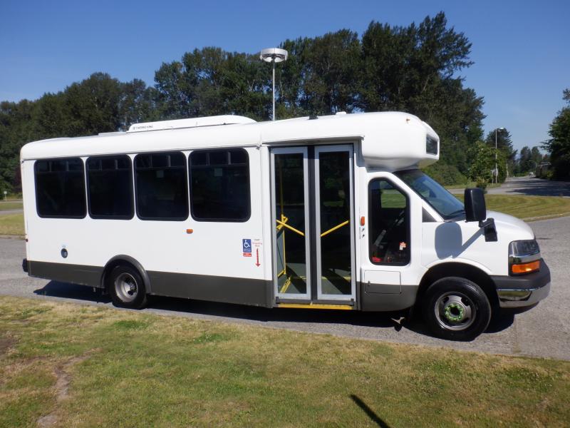 2012 Chevrolet Express G4500 17 Passenger Bus Diesel with Wheelchair ...