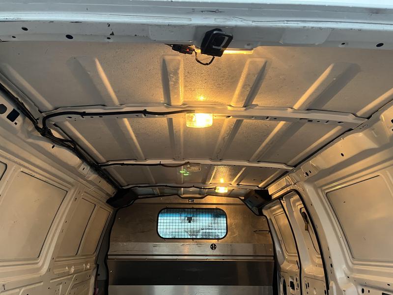 2011 Ford Econoline E-350 Super Duty | Repo.com