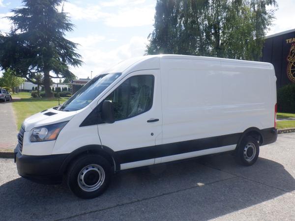 2017 Ford Transit 250 Cargo Van Medium Roof 148-inch WheelBase | Repo.com