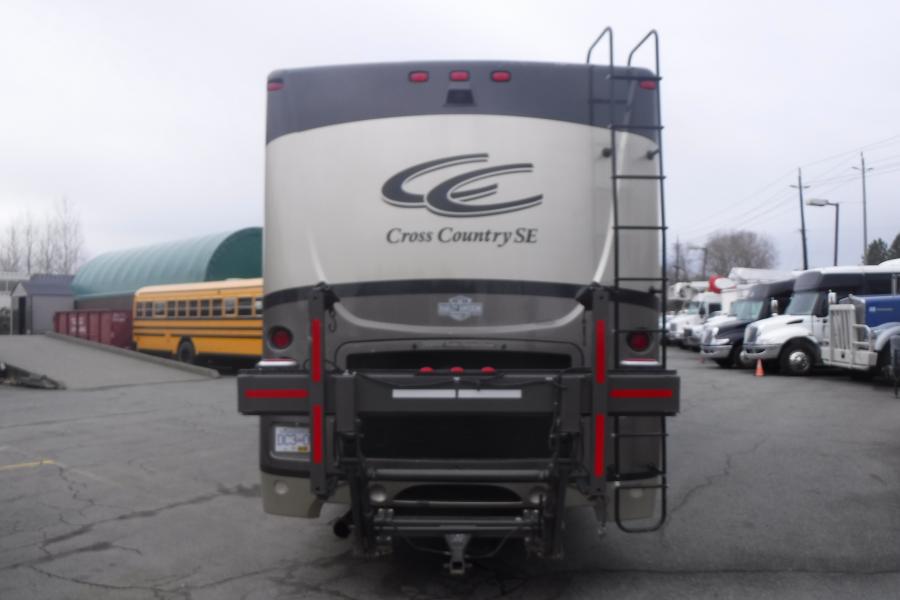 2006 Freightliner Cross Country 376DS Diesel Class A Motorhome with 2 ...