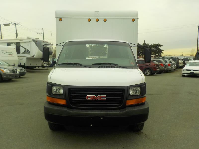 2007 GMC Savana G3500 16 Foot Cube Cargo Van | Repo.com