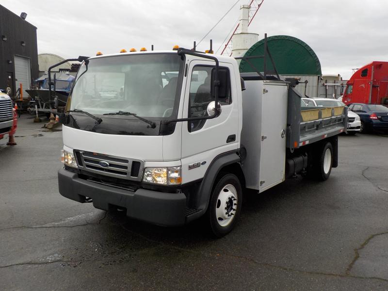 Repo.com | 2007 Ford LCF 550 Regular Cab Dually 2WD Diesel Dump Truck
