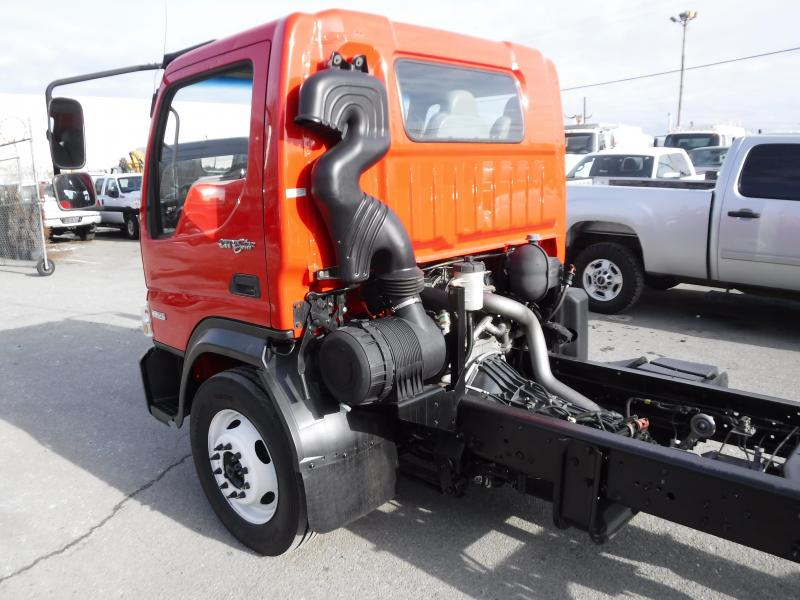 2009 International CF 600 CityStar Dually Cab and Chassis Diesel | Repo.com