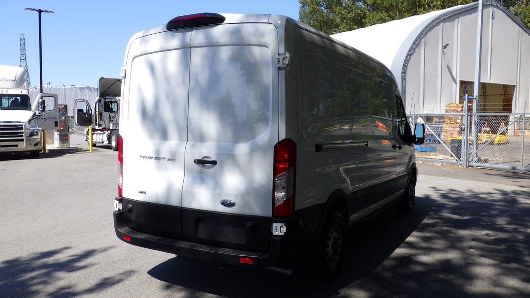 2020 Ford Transit 250 Van Medium Roof 148-inch. WheelBase AWD | Repo.com