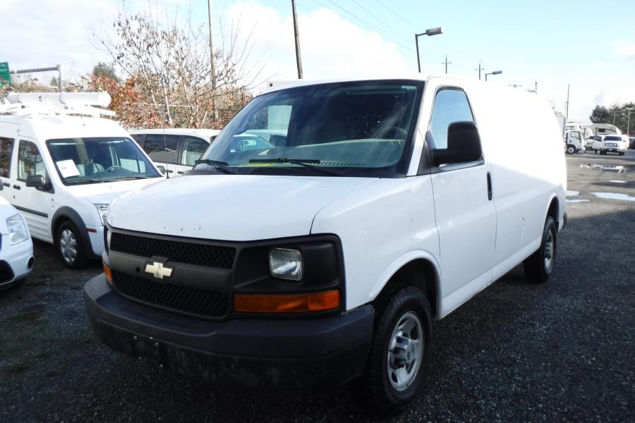 2008 Chevrolet Express 2500 Cargo Van with Rear Shelving | Repo.com
