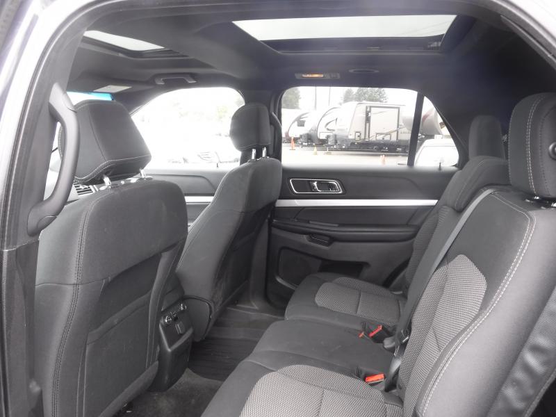 2017 Ford Explorer XLT 4WD 3rd row Seating | Repo.com