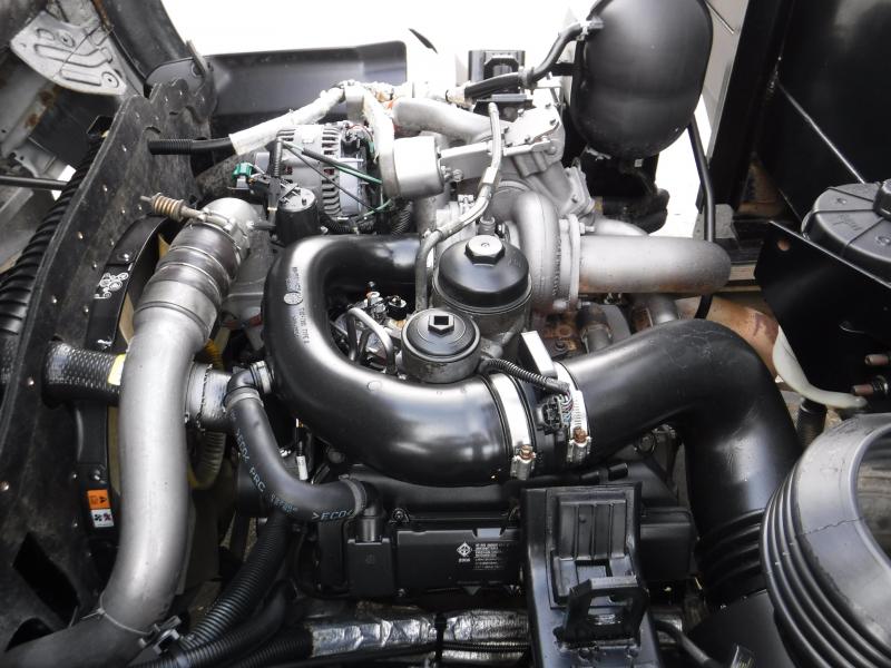 2006 Ford LCF 450 14 Foot Flat Deck Regular Cab Dually 2WD Diesel ...