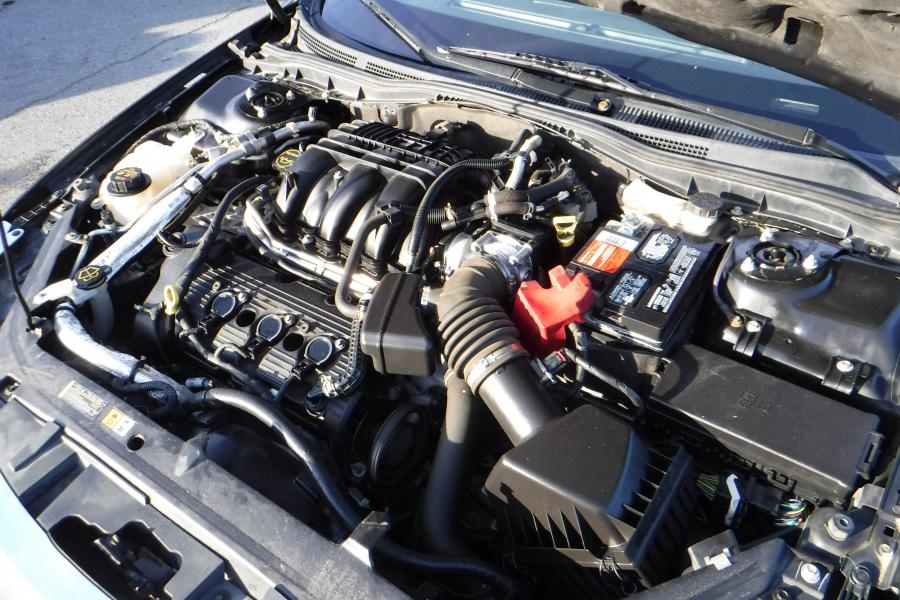 2010 Ford Fusion V6 SEL AWD | Repo.com