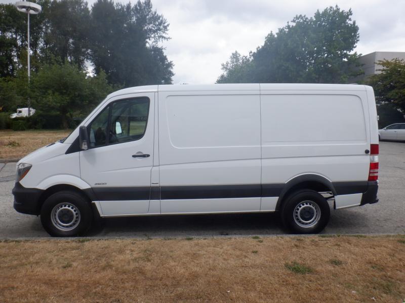 2016 Mercedes-Benz Sprinter 2500 Low Roof Cargo Van Van 144-in. WB ...