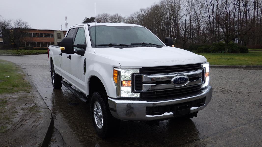 2017 Ford F-350 Sd Xlt Crew Cab Long Box 4WD | Repo.com
