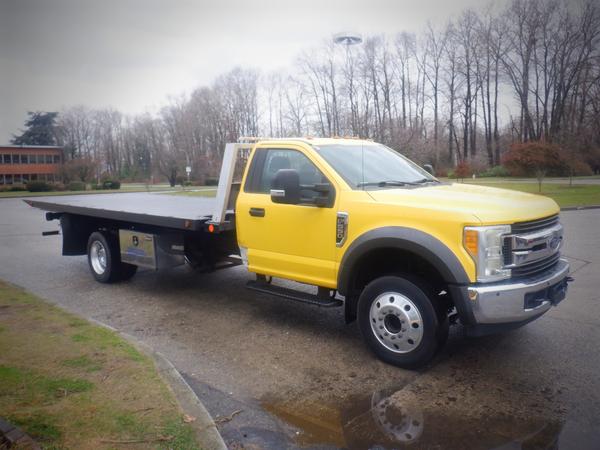 Repo.com | 2017 Ford F-550 Tow Truck With Winch 3 Seater 2WD