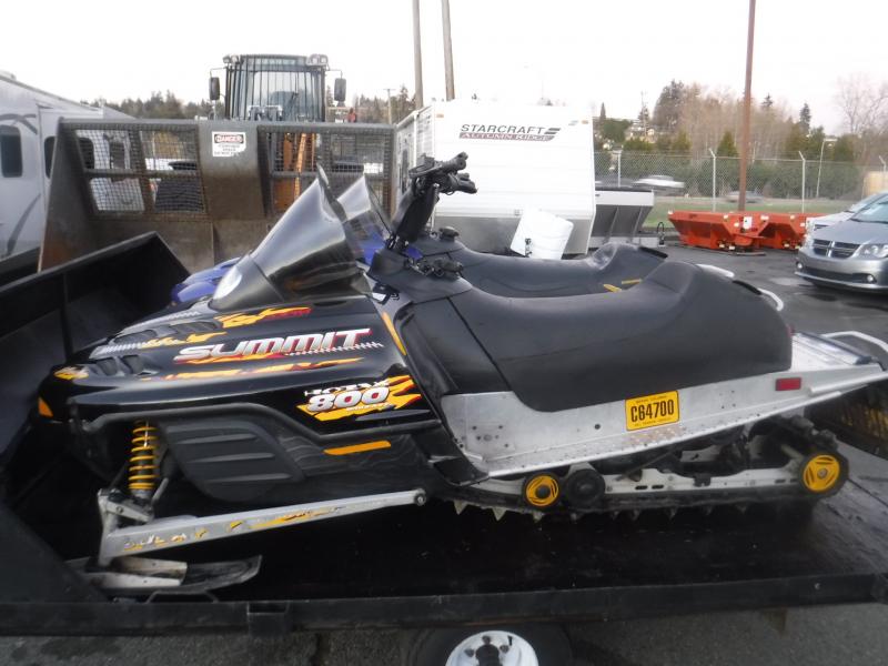 2001 Ski Doo Summit Rotax 800 Ski Doo Package Includes 2 Ski Doos And ...