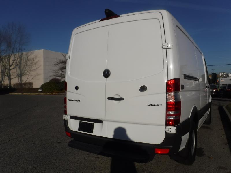 2017 Mercedes-Benz Sprinter 2500 Low Roof Cargo Van 144-in. WB Diesel ...