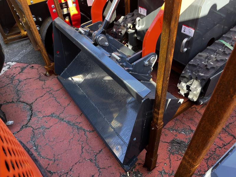 2024 AGT YSRT14 Stand Up Tracked Skid Loader | Repo.com