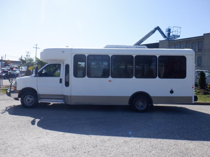 2013 Chevrolet Express 20 Passenger Bus Diesel With Wheelchair ...