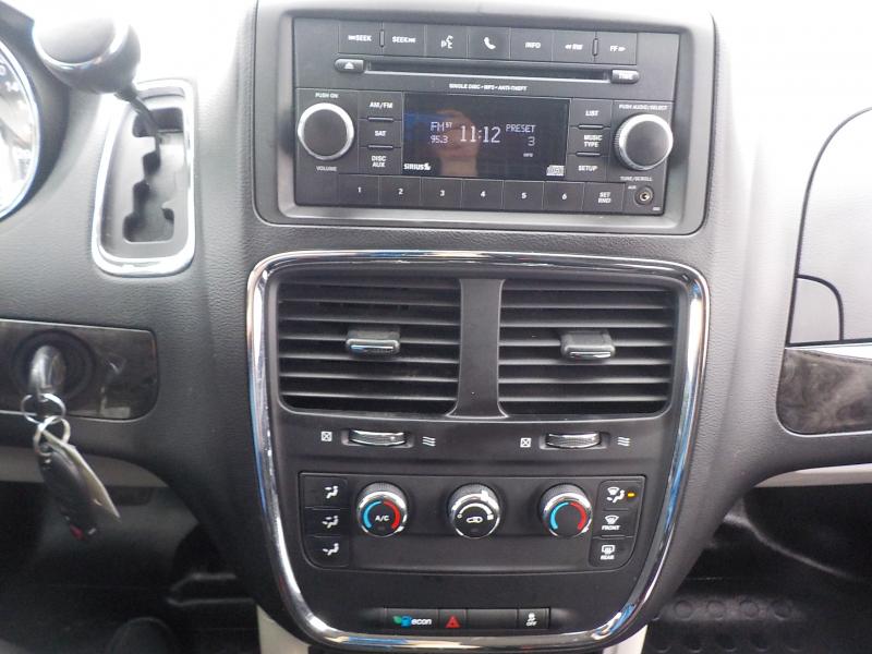 2014 Dodge RAM Caravan Cargo Van | Repo.com