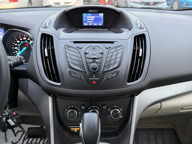 2014 Ford Escape SE 4WD Compact SUV | Repo.com