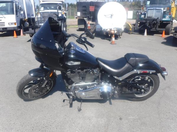 2019 Harley-Davidson FLSB Sport Glide | Repo.com