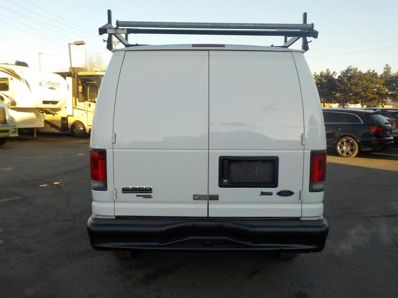 2012 Ford Econoline E-350 Super Duty Cargo Van with Bulkhead Divider ...