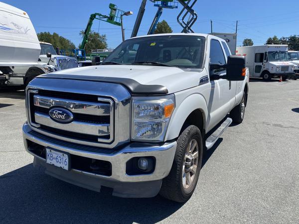 2011 Ford F-350 SD Super Cab 8 foot box Bed 4WD Diesel | Repo.com