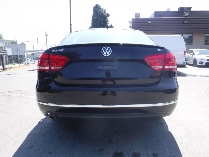 2013 Volkswagen Passat 2.0L TDI SE AT Diesel | Repo.com
