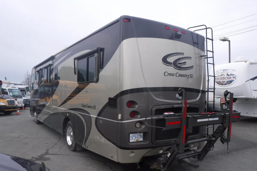 2006 Freightliner Cross Country 376DS Diesel Class A Motorhome with 2 ...
